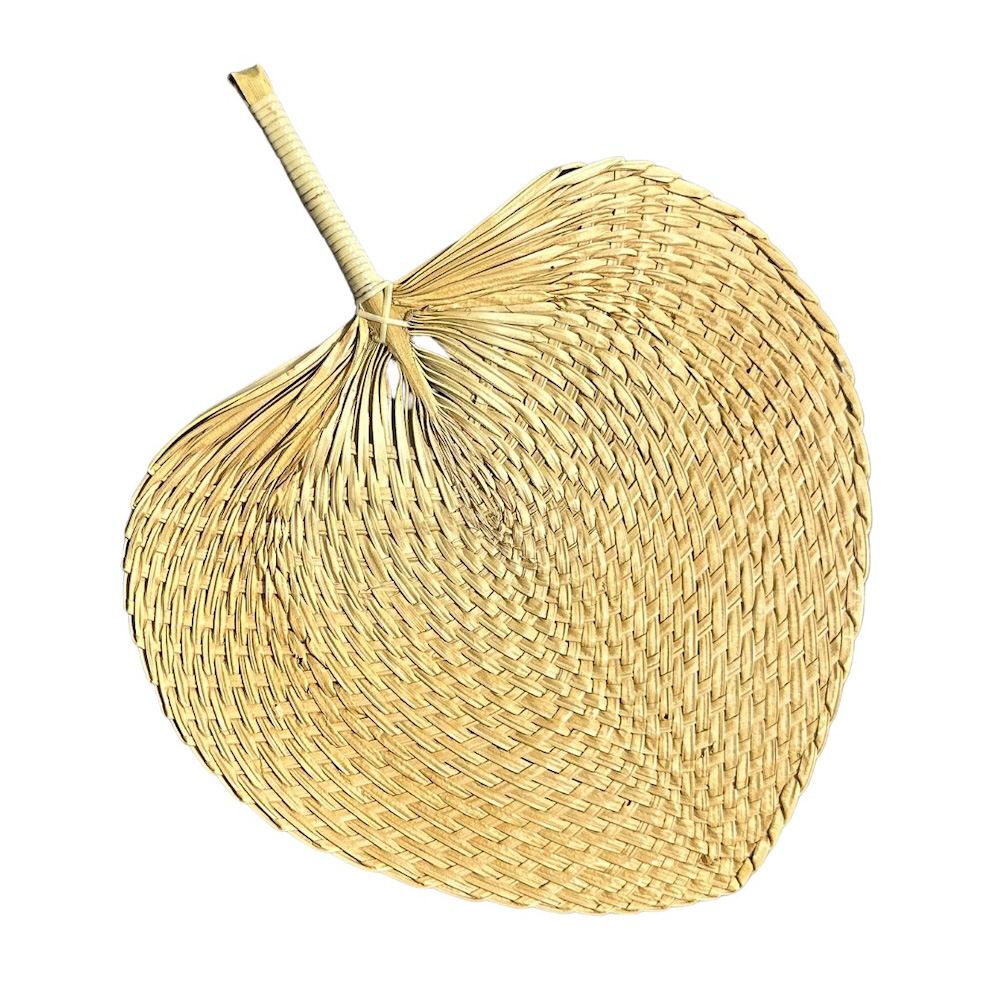 Fijian Fan 8 – Heart-Shaped Woven Palm Design - Weave a Real Peace